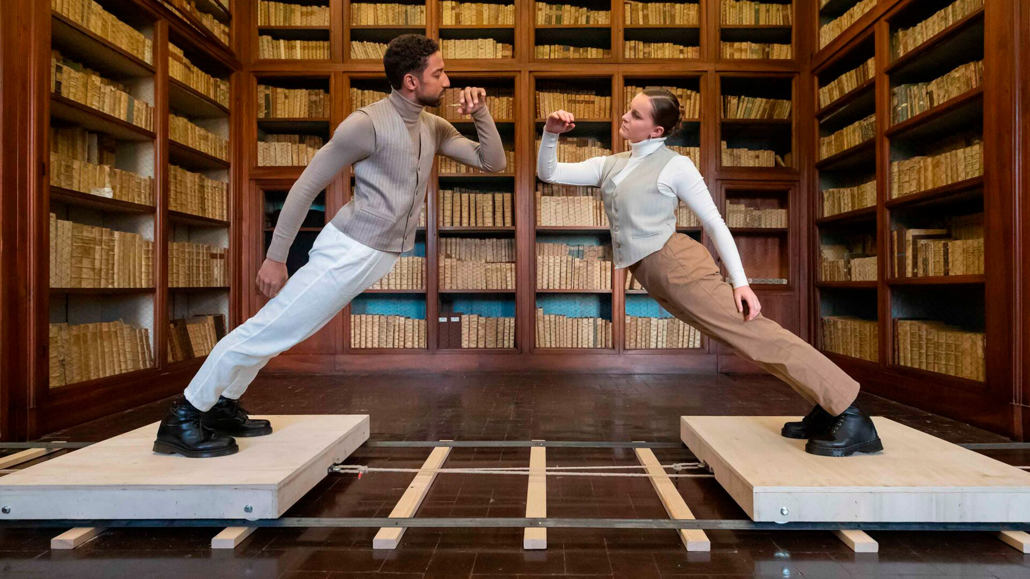 Noyollo Opus 52: Un conexión humana con danza, ópera y piano en vivo