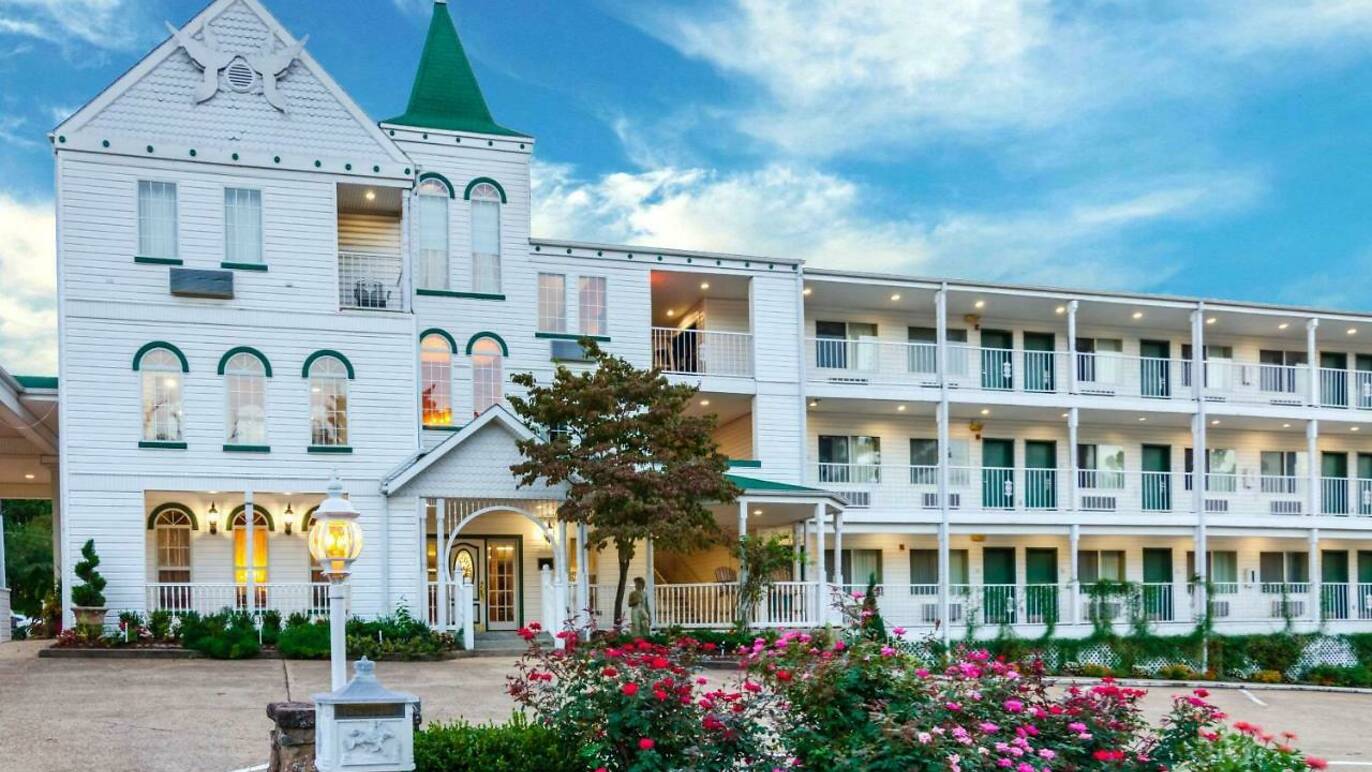 12 Best Hotels in Arkansas for 2025 for a Scenic Escape