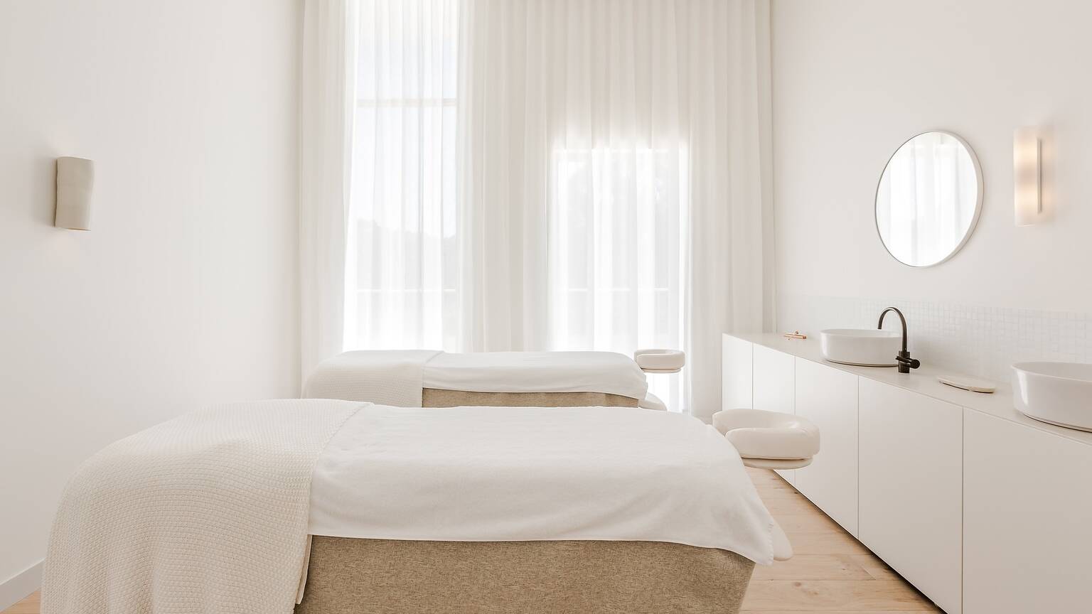 The 20 Best Day Spas In Australia | From Affordable To Luxury