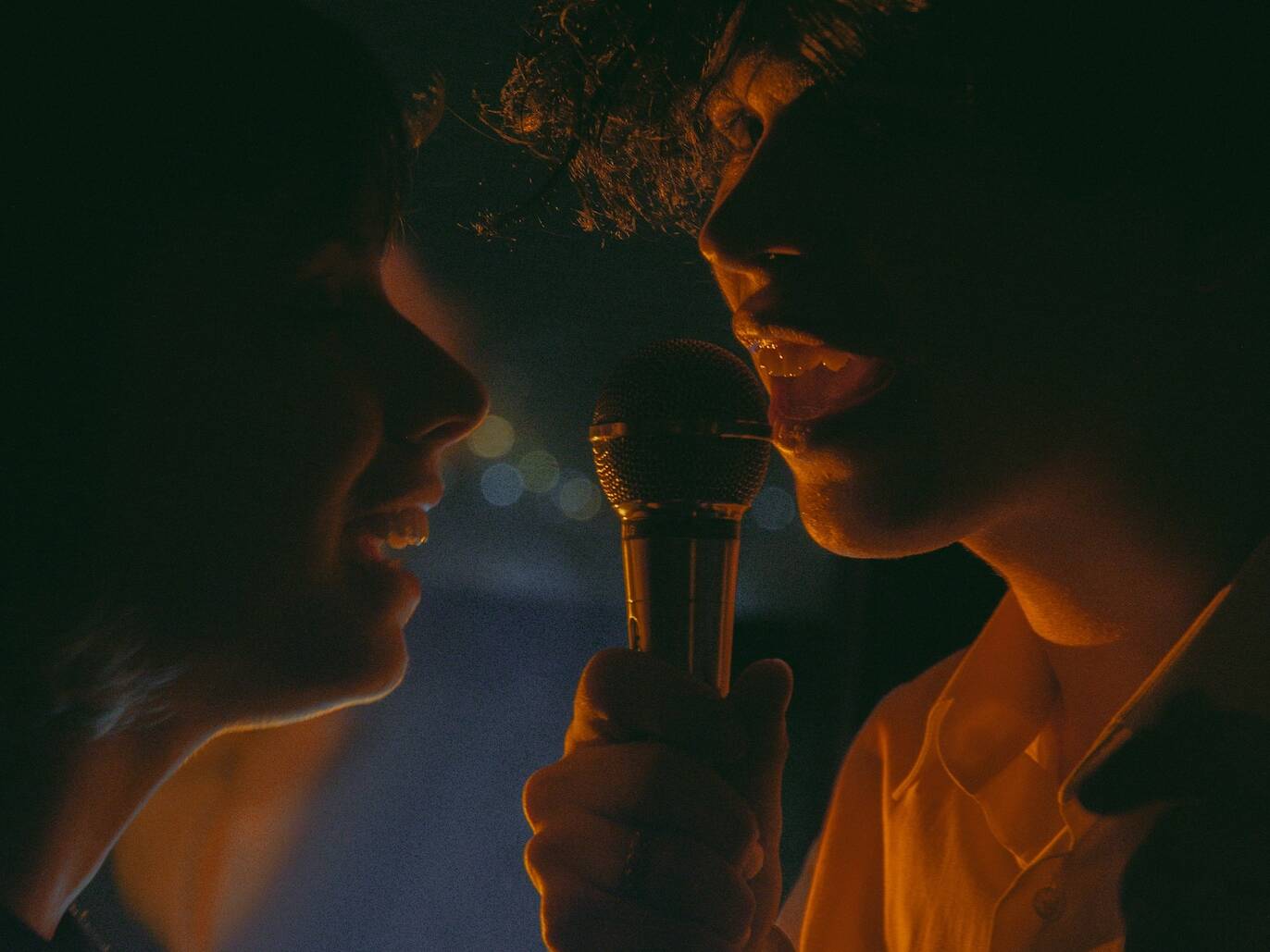 16 Best Miami Karaoke Bars and Nights To Take Your Shower Voice to the ...