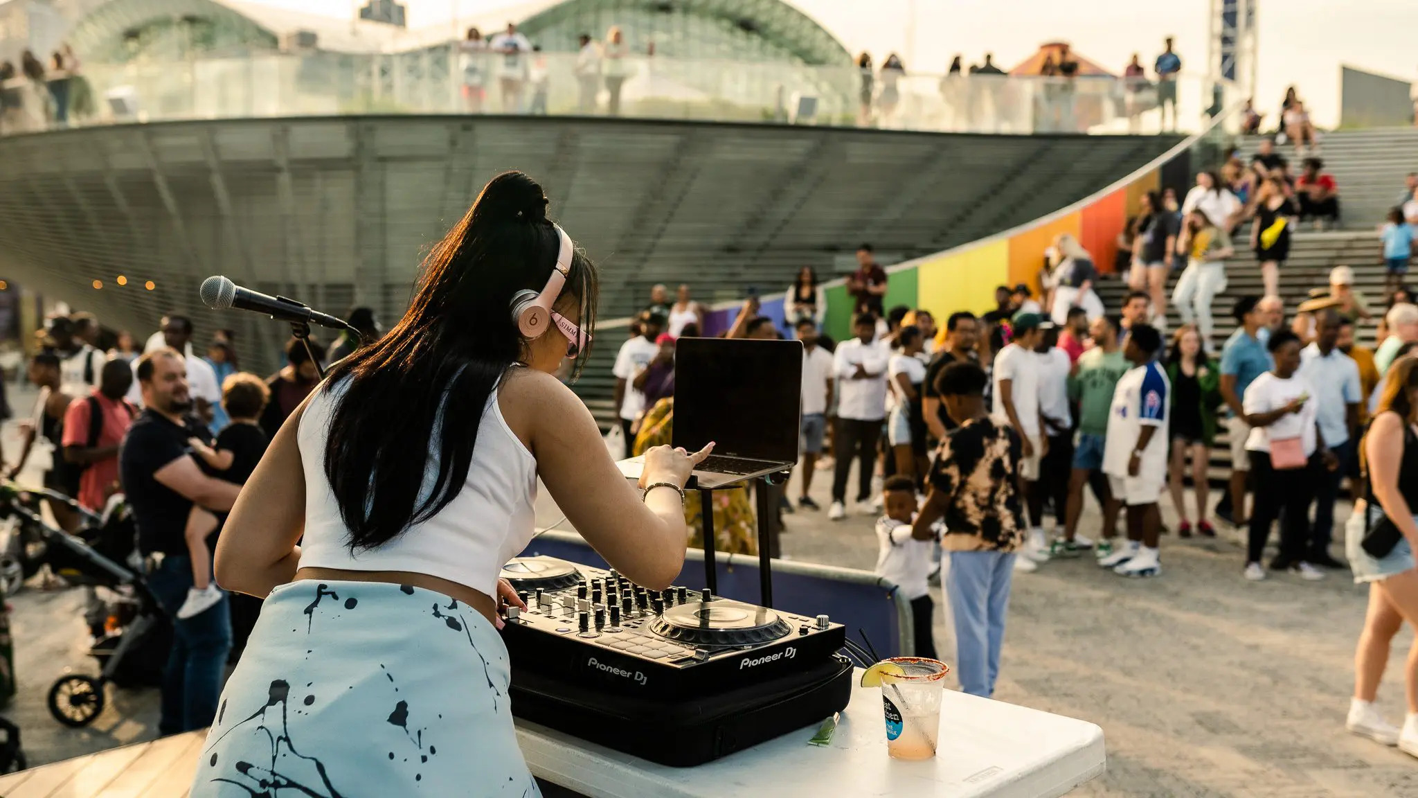 Wave Wall Wax | Things to do in Chicago