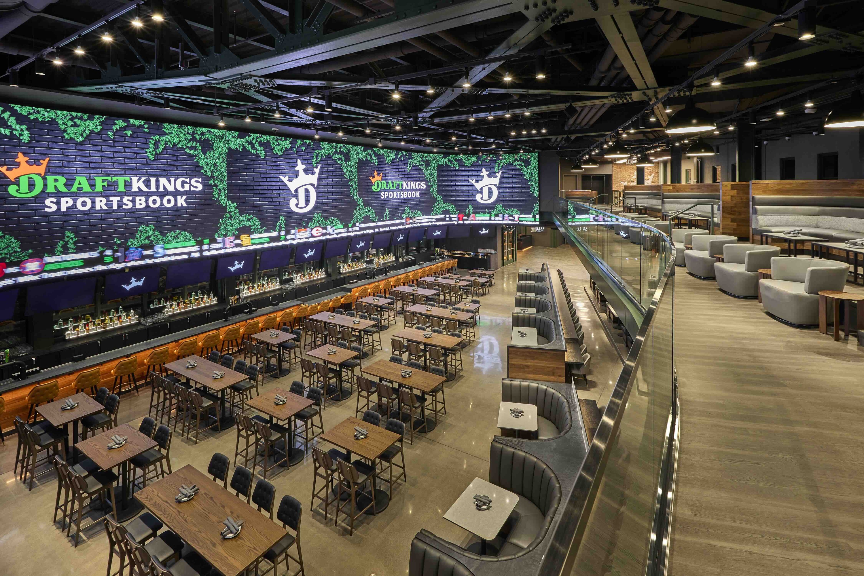 DraftKings Sportsbook at Wrigley Field | Bars in Wrigleyville, Chicago