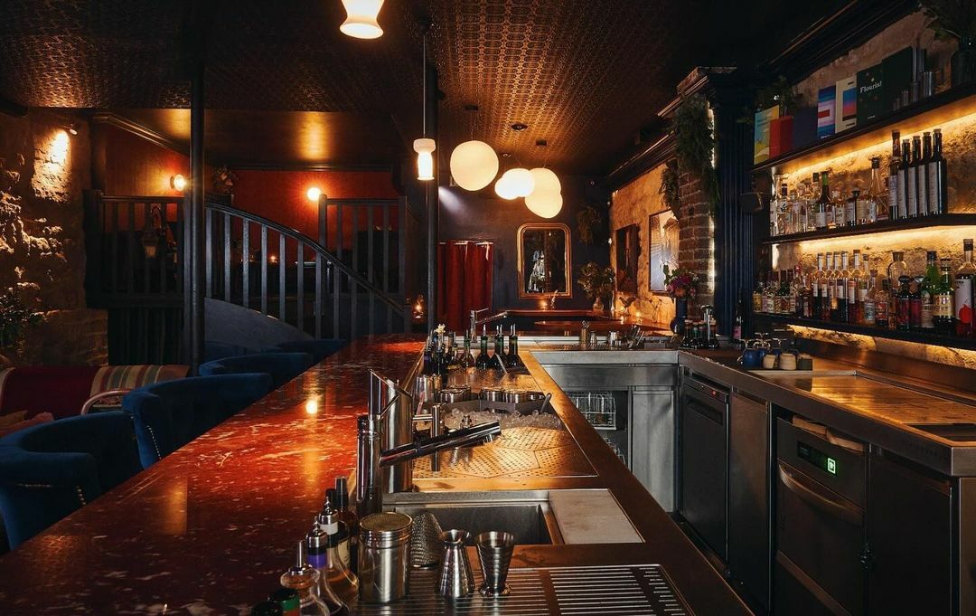 Little Red Door | Bars and pubs in Le Marais, Paris