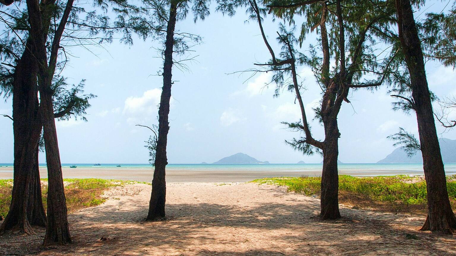 9 Secret Islands To Visit That Are Total Hidden Gems