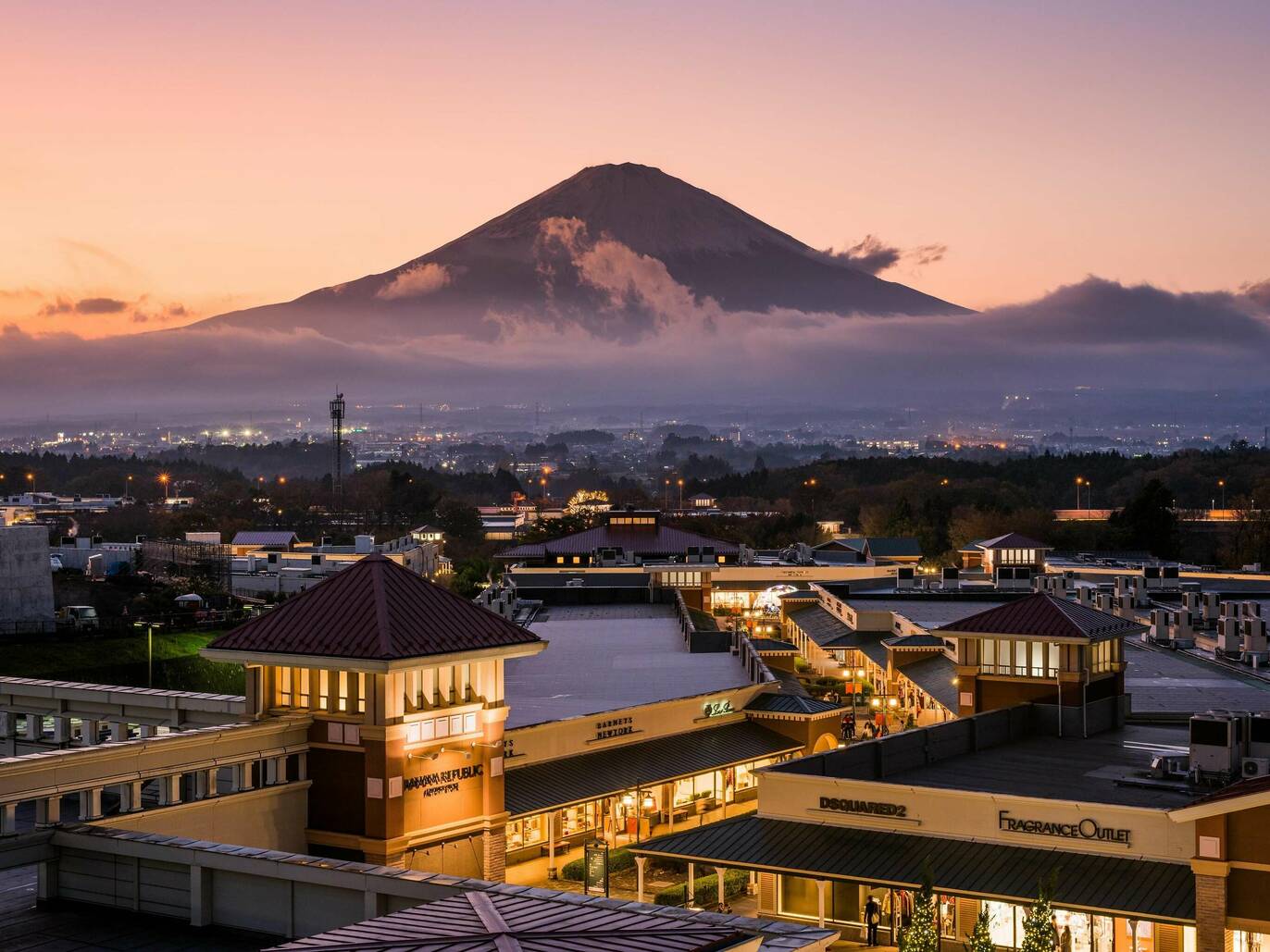 9 best outlet malls near Tokyo for discount designer fashion