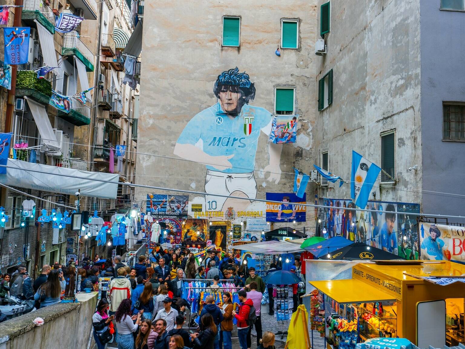 Naples 2025 | Ultimate Guide To Where To Go, Eat & Sleep in Naples ...