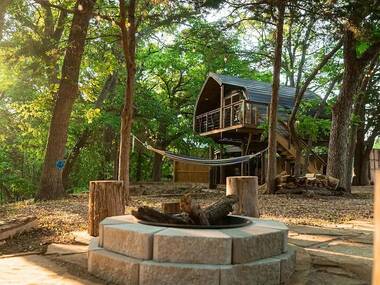 The 14 Best Treehouse Airbnbs in Dallas for 2024