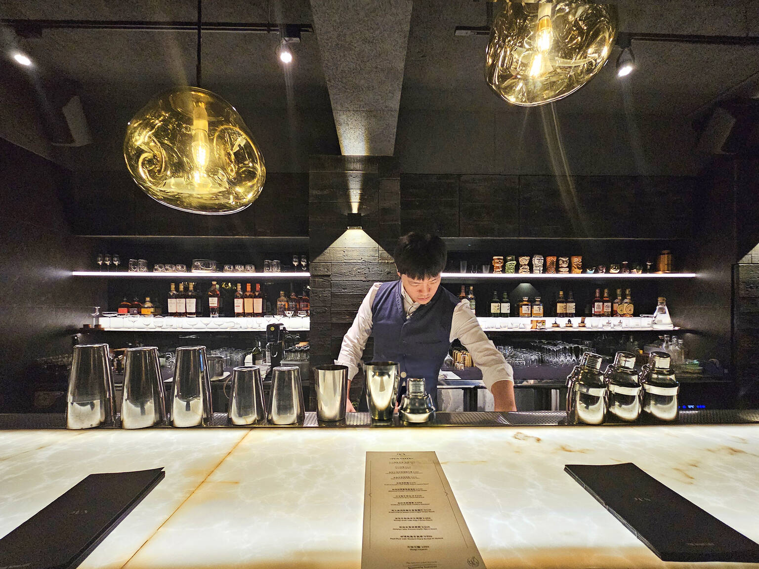 The Best Bars in Taipei: A Guide to the Top Drinking Spots in Taiwan's ...