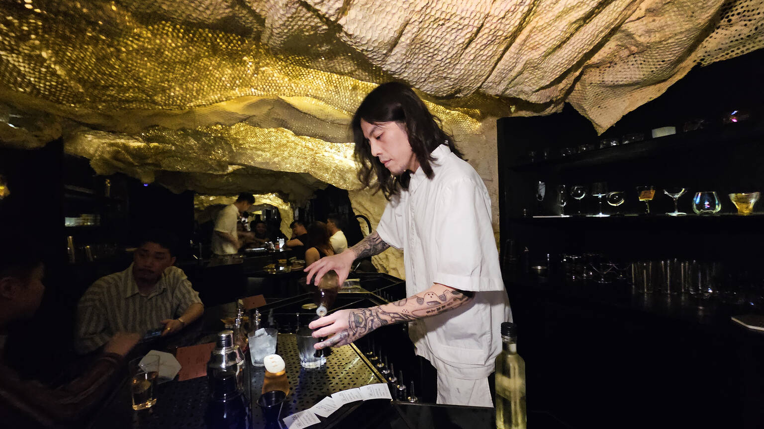 The Best Bars in Taipei: A Guide to the Top Drinking Spots in Taiwan's ...