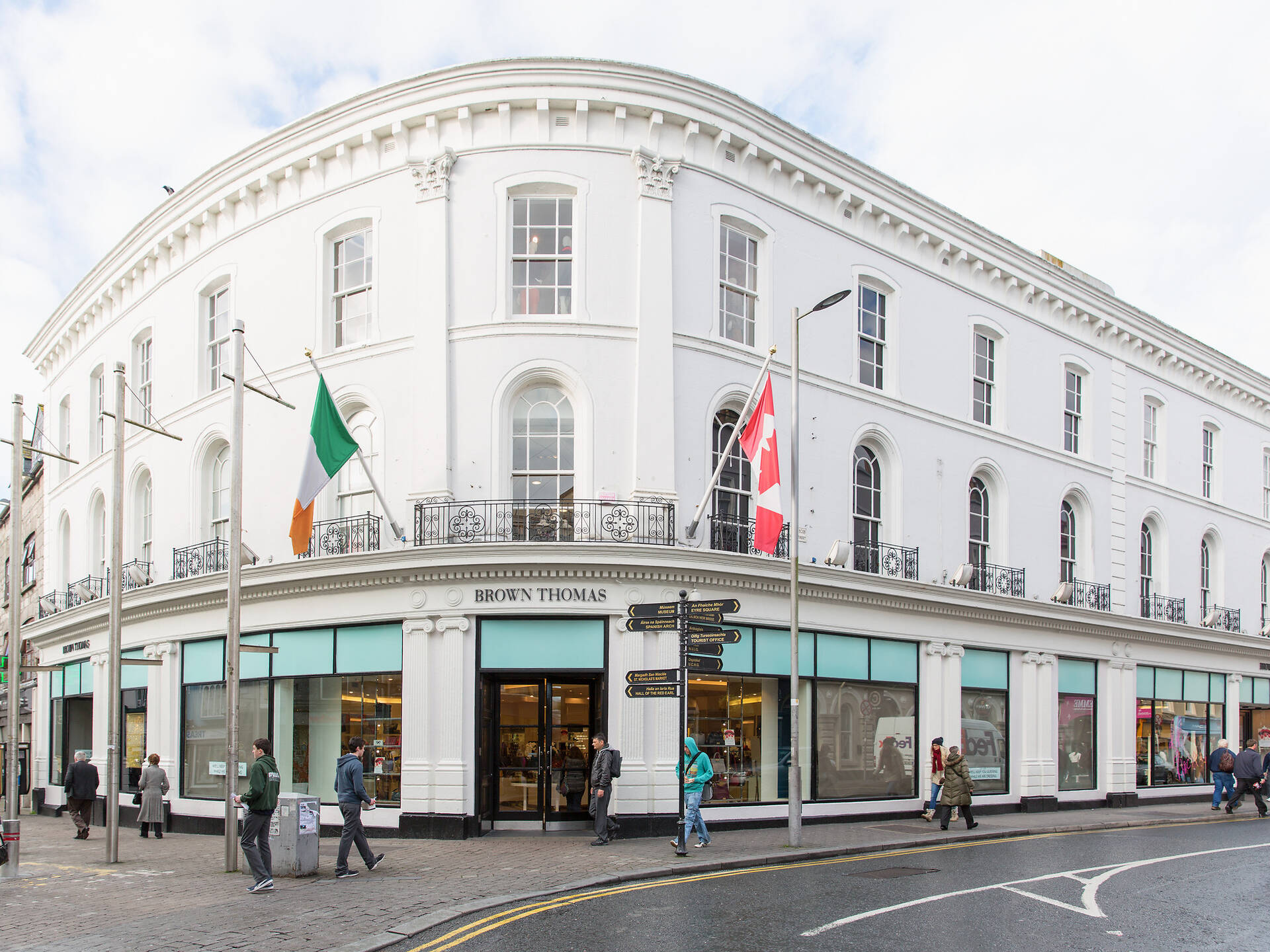 11 Best Places to Go Shopping in Dublin, By A Local