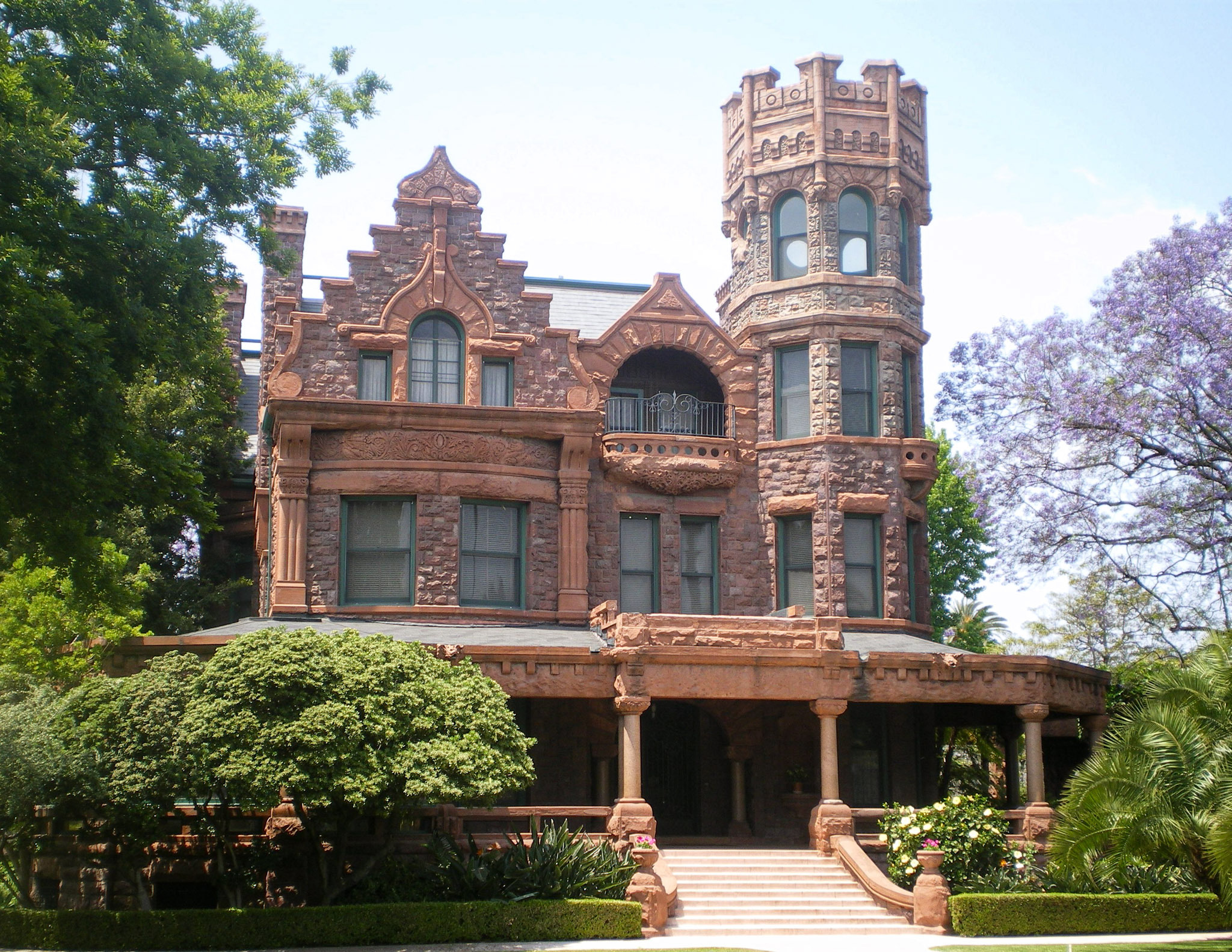 Delusion is turning an iconic castle near USC into interactive horror ...