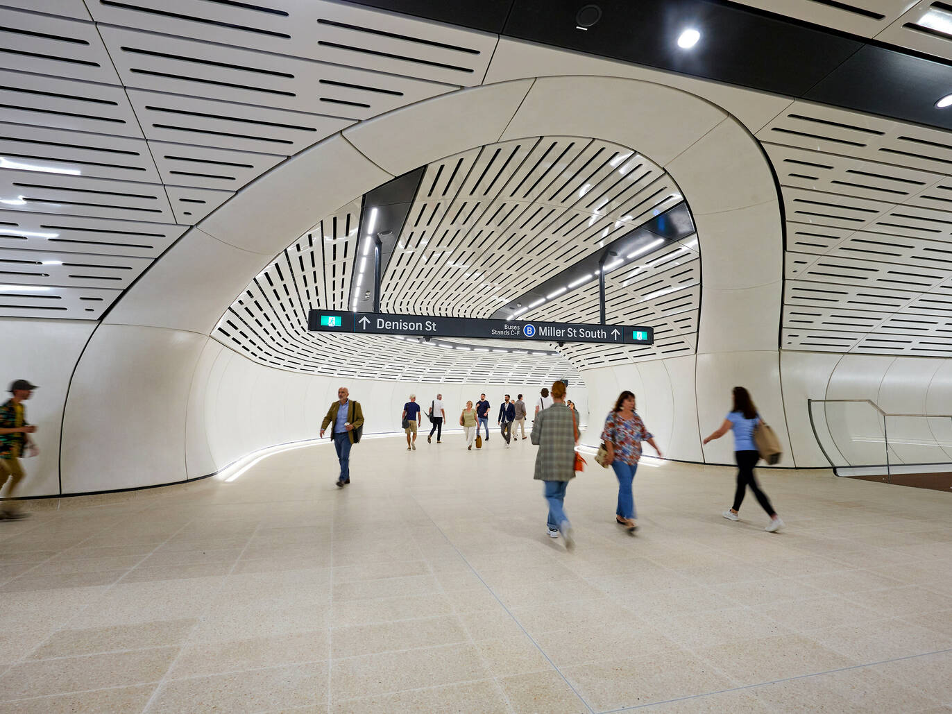 A local's guide to Sydney's public transport system