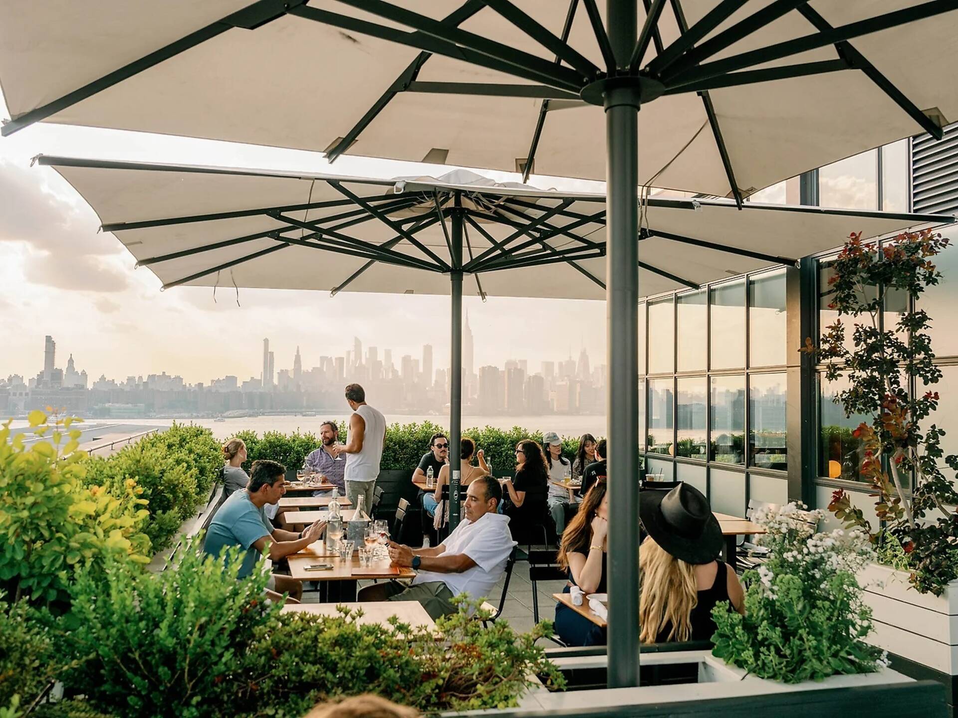 16 Best Bars and Restaurants with a View in NYC