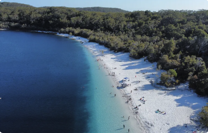 Lake McKenzie | Popular turquoise lake escape in Fraser Coast