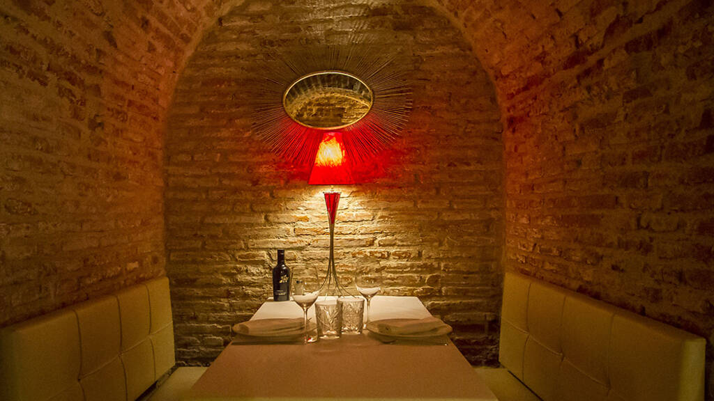 Comer en restaurantes originales, espacios curiosos, locales únicos en ...