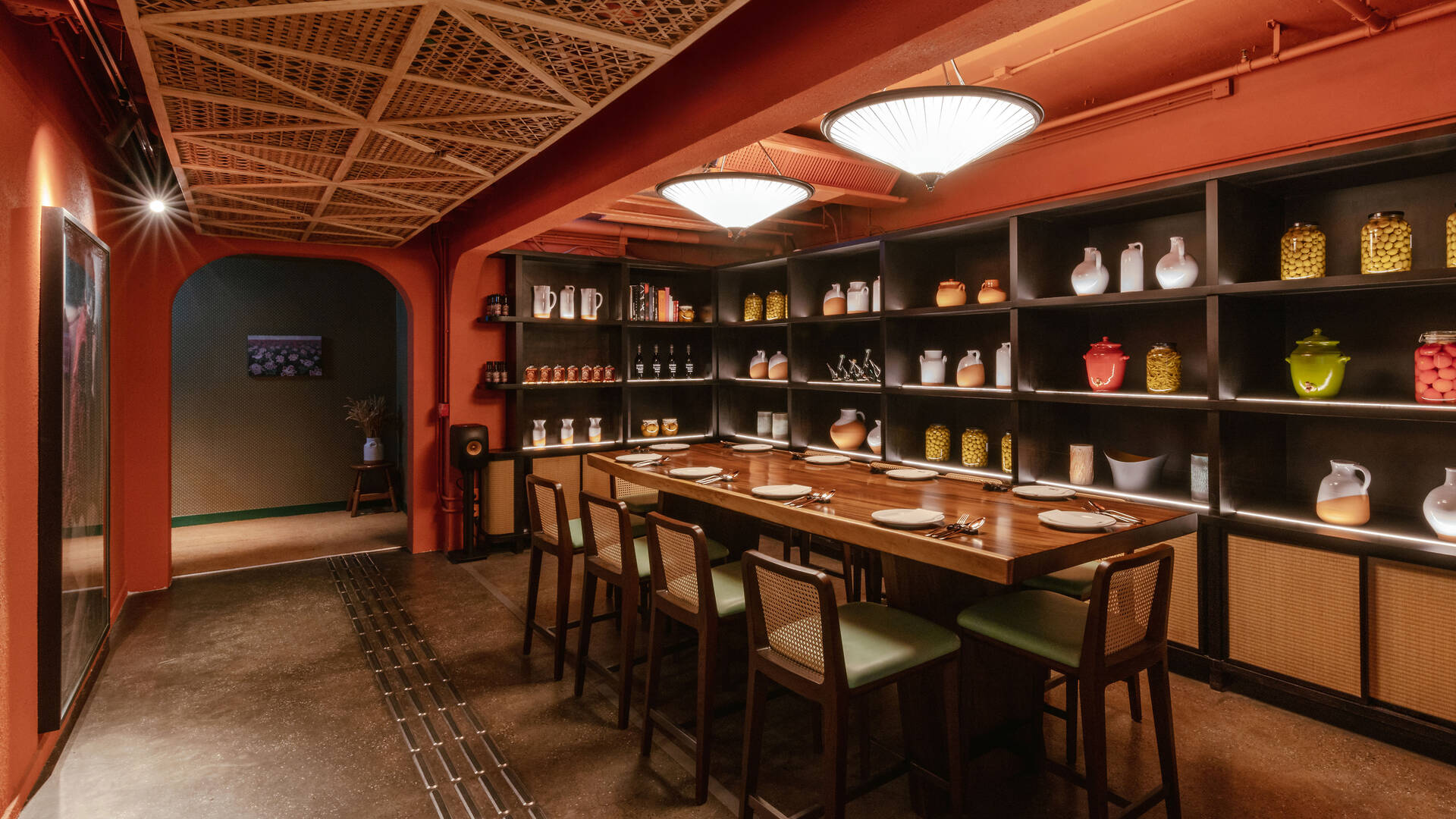 22 Ships | Restaurants in Sheung Wan, Hong Kong