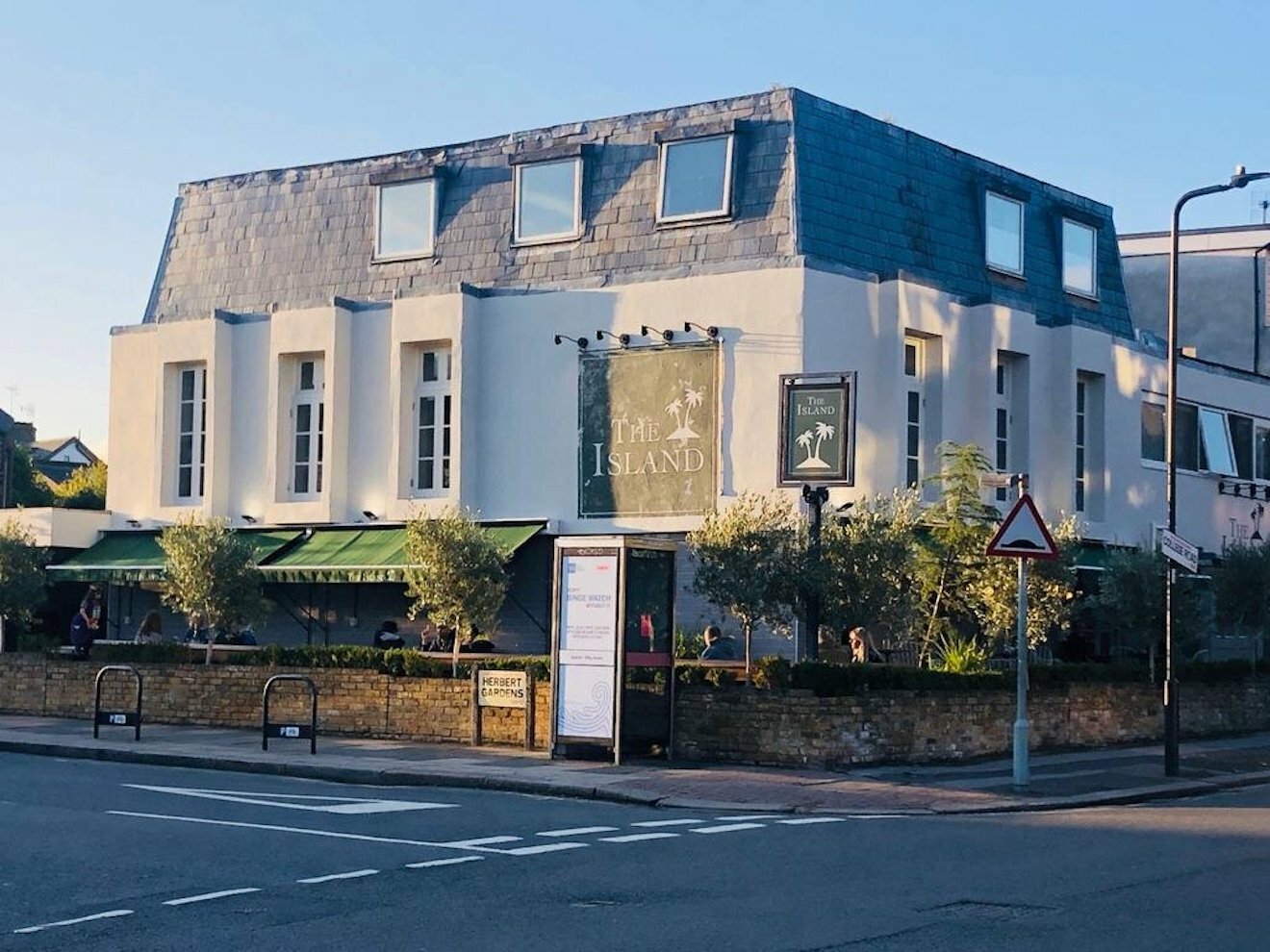 The Island | Restaurants in Kensal Rise, London