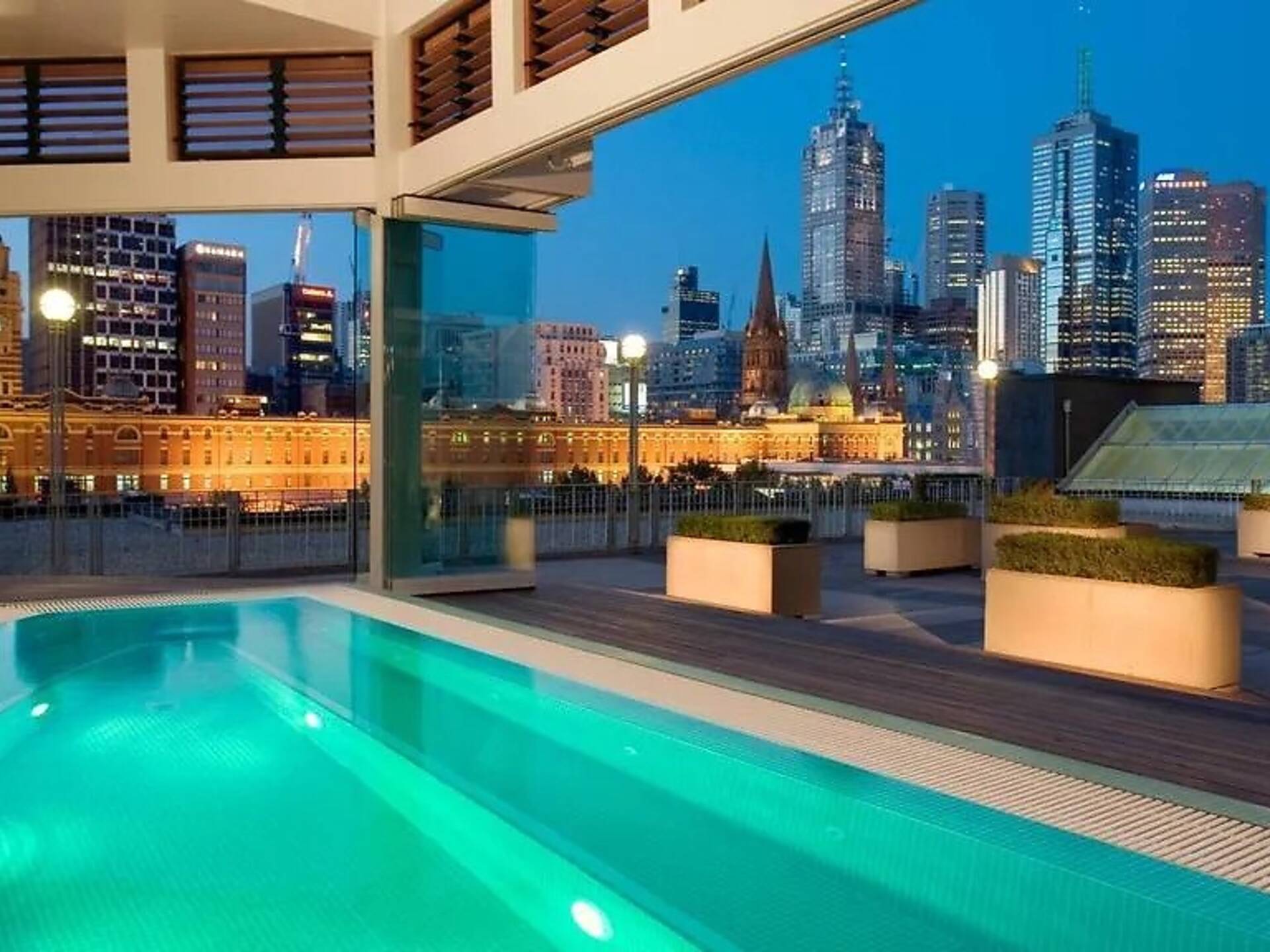 10 Best Luxury Hotels in Melbourne for 2025