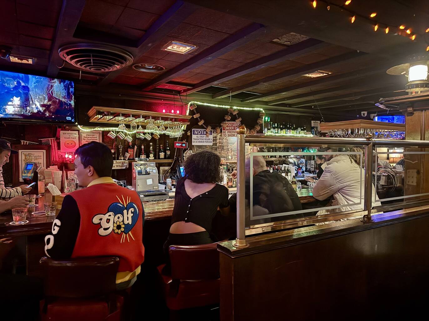 25 Best Dive Bars Los Angeles Has to Offer