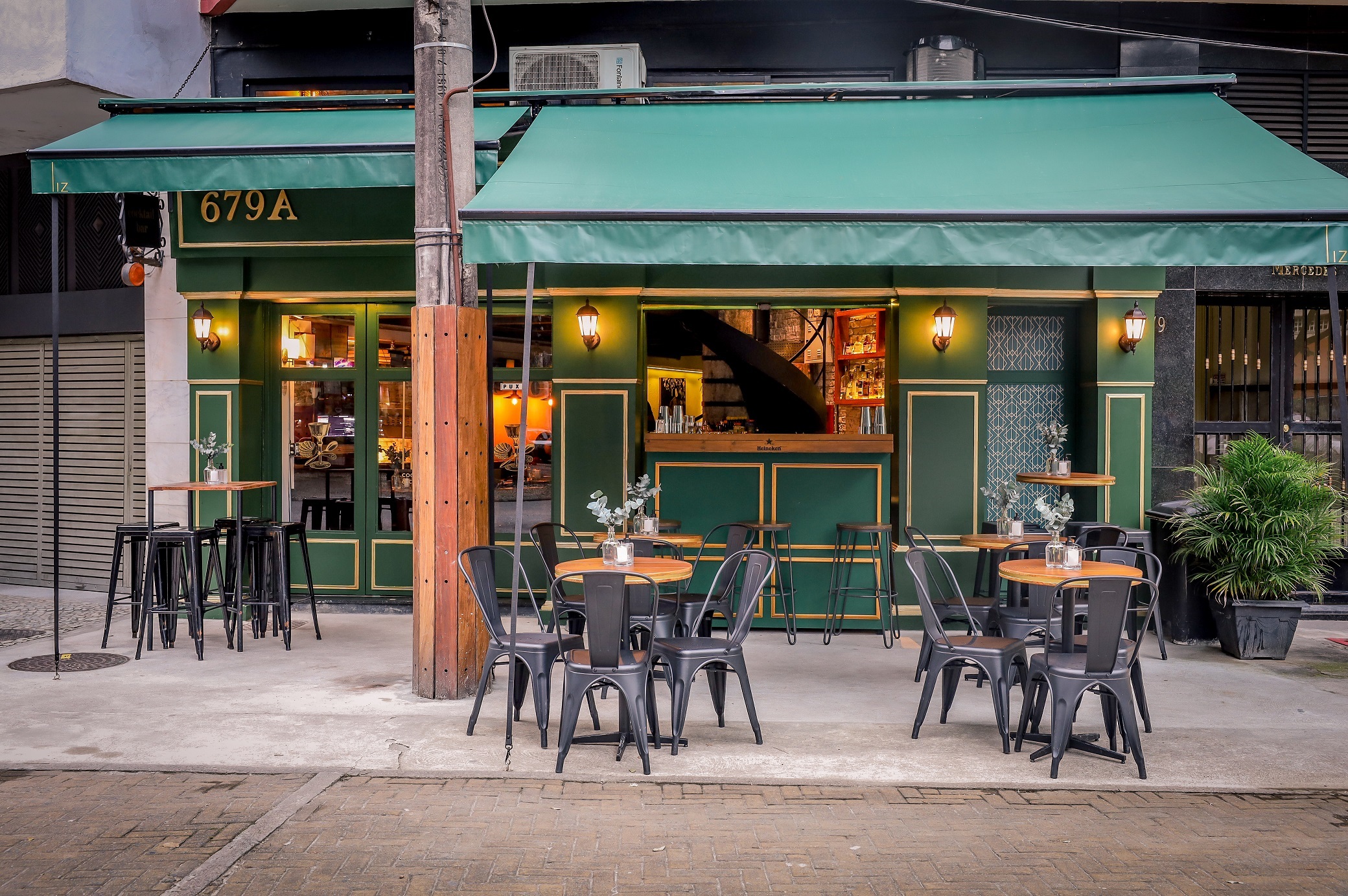 5 experiências no único bar carioca listado entre os 500 melhores do mundo