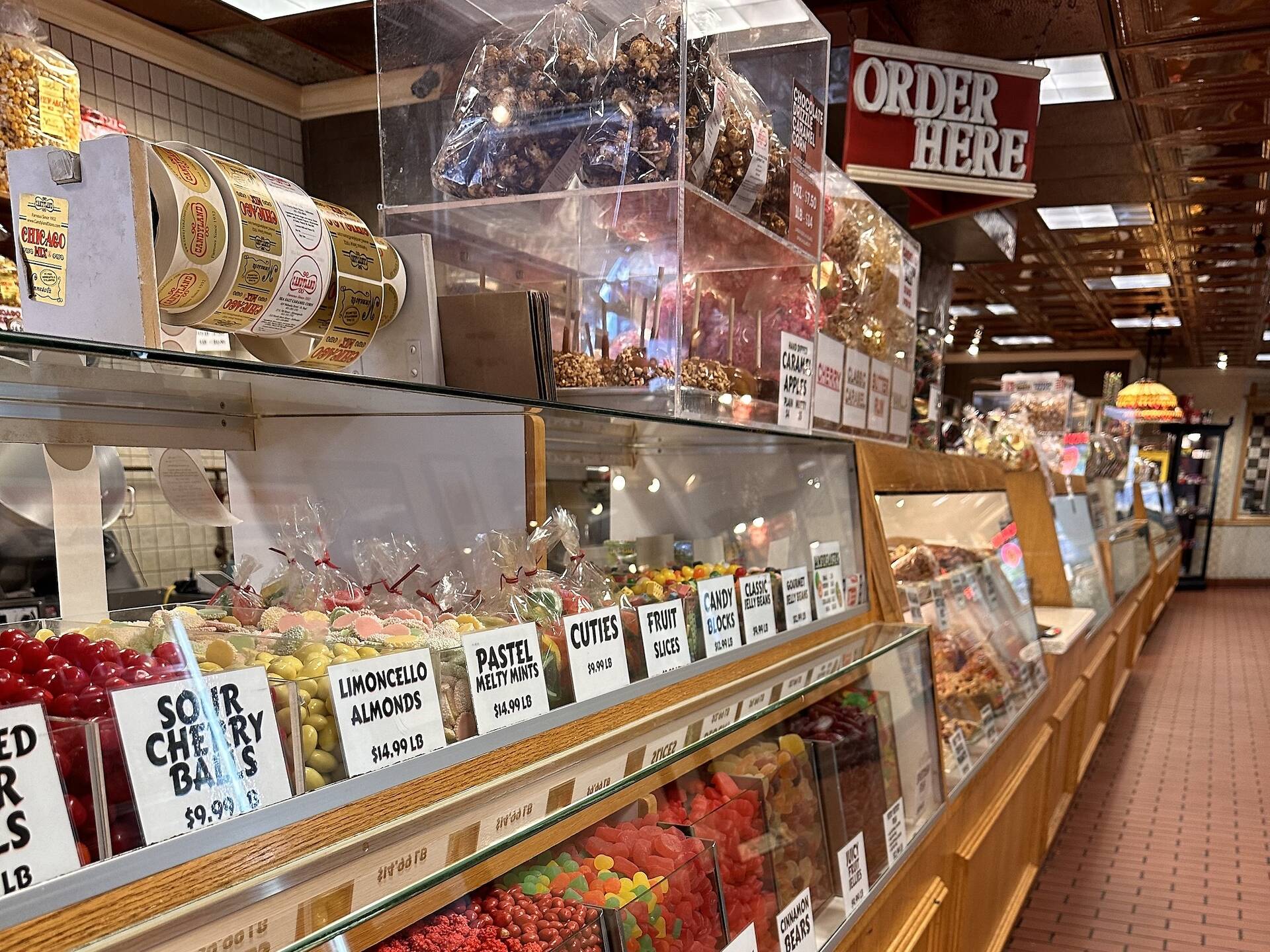 10 Best Candy Stores in the United States for Classic Sweets