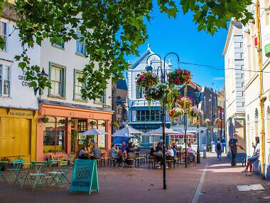 15 Best Romantic Weekend Getaways in the UK | Couples Breaks for 2024