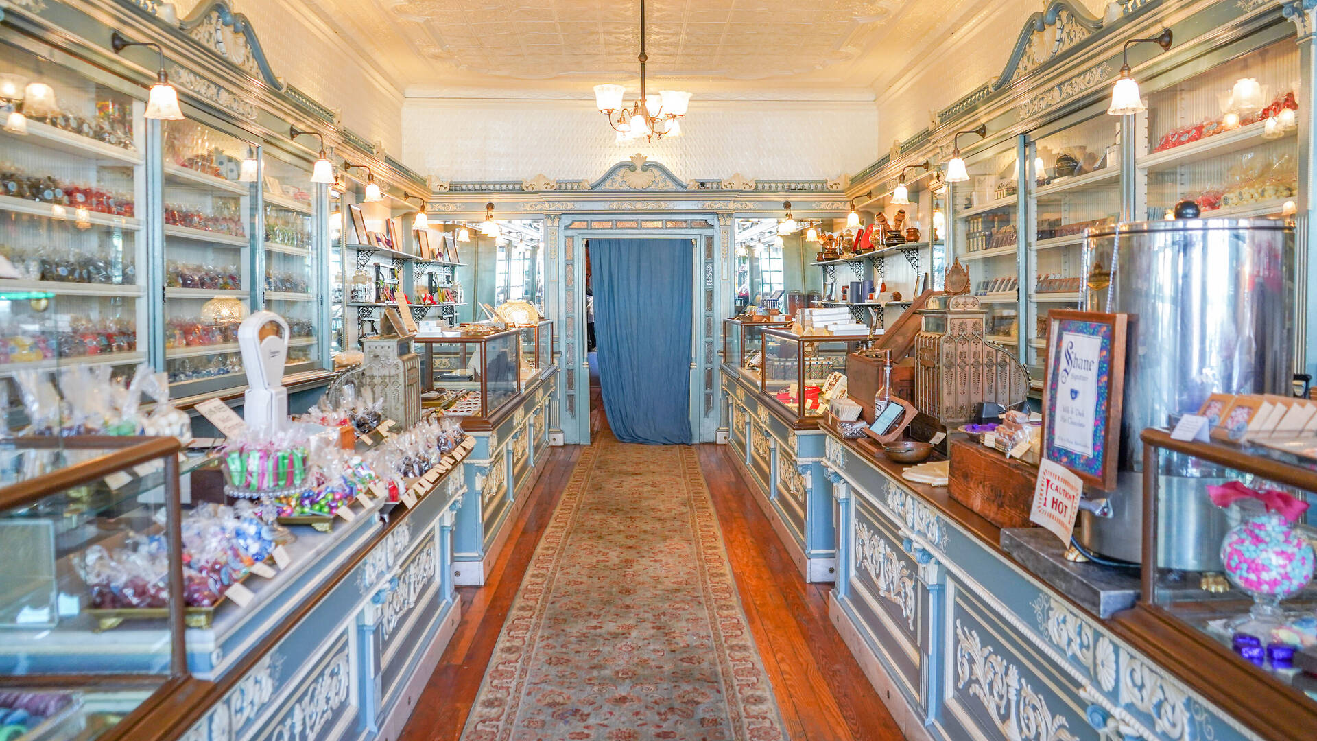 10 Best Candy Stores in the United States for Classic Sweets