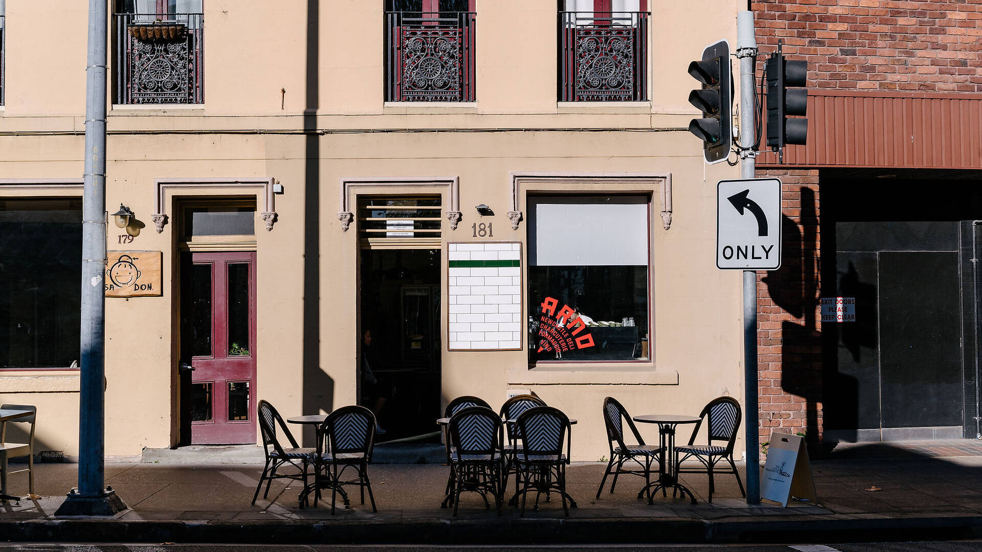Arno Deli Newcastle | Italian-style deli with panini & cannoli