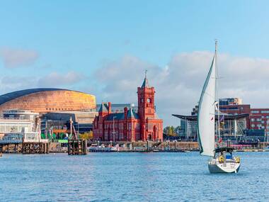 Cardiff 2025 | Ultimate Guide To Where To Go, Eat & Sleep in Cardiff ...