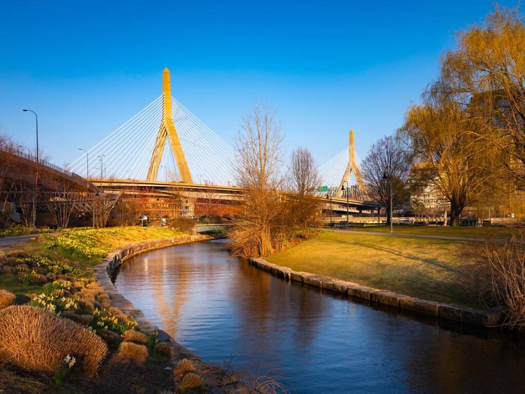The Best Parks in Boston: 11 Green Spaces Perfect for Touching Grass