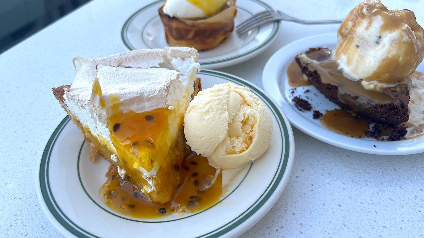 12 Best Bakeries in Los Angeles for Cakes, Cookies, Pies