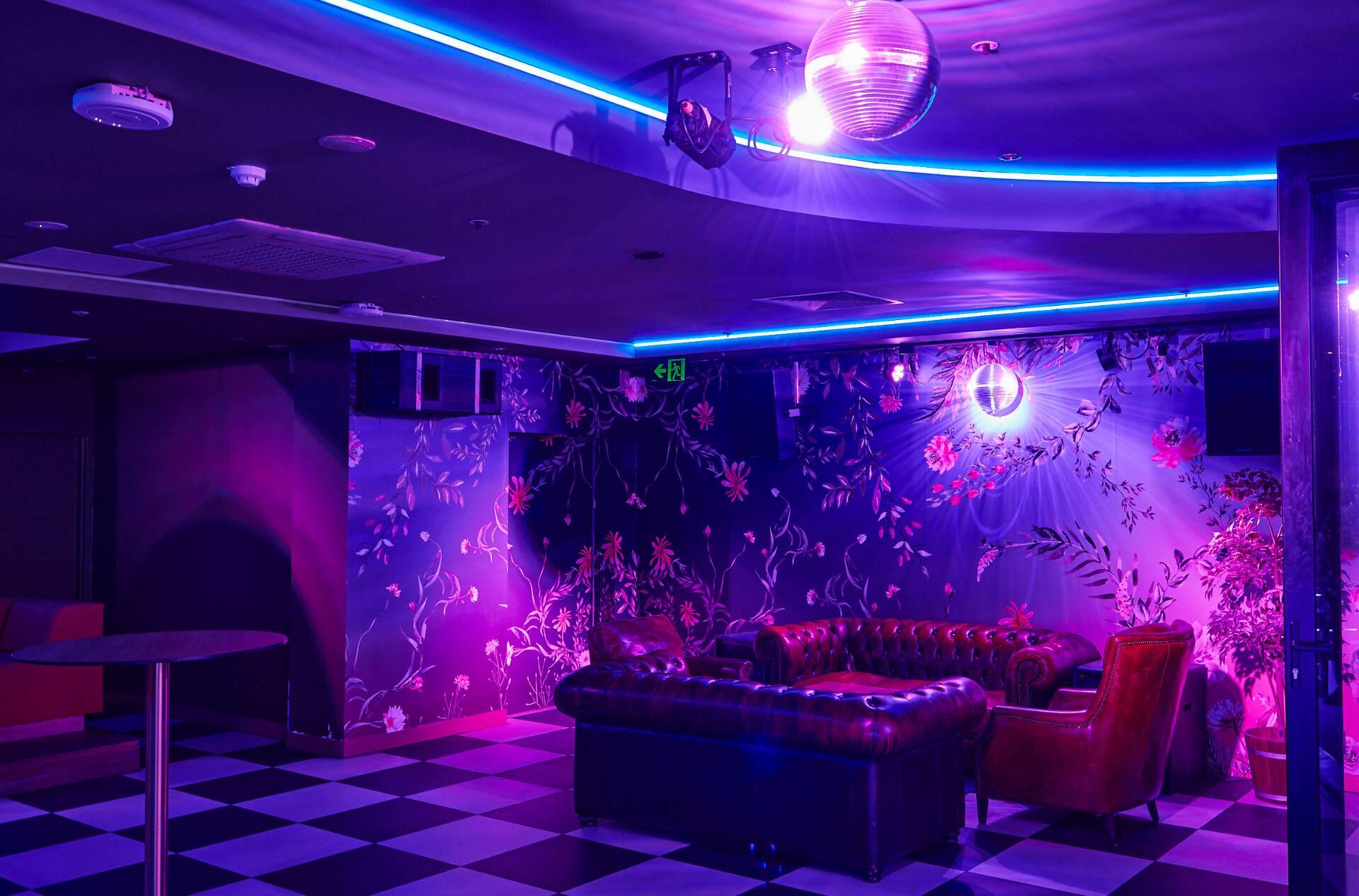 14 Best Clubs in Melbourne For A Big Night Out