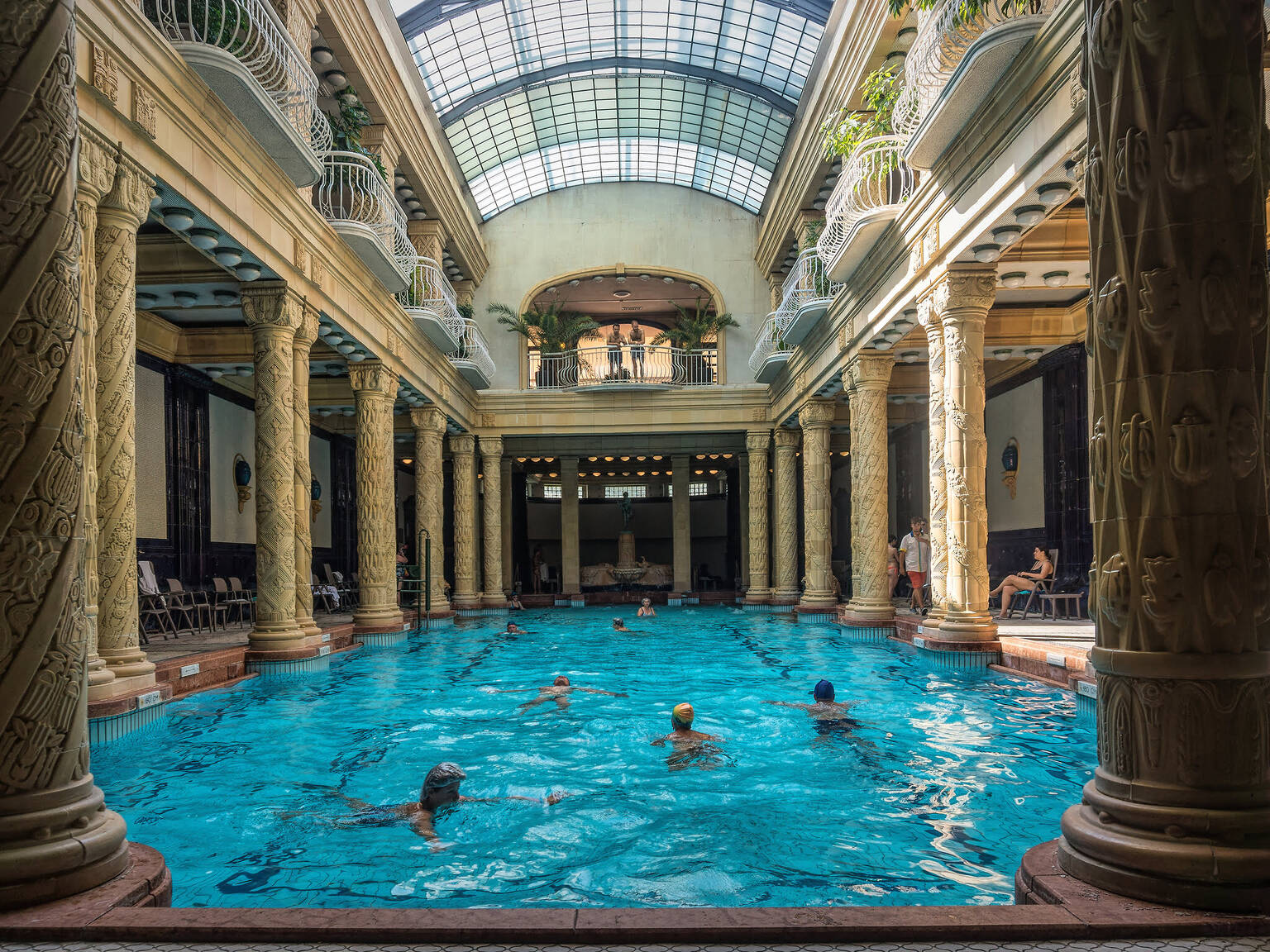 Budapest’s Best Thermal Baths: Iconic Spas And Local Favourites ...