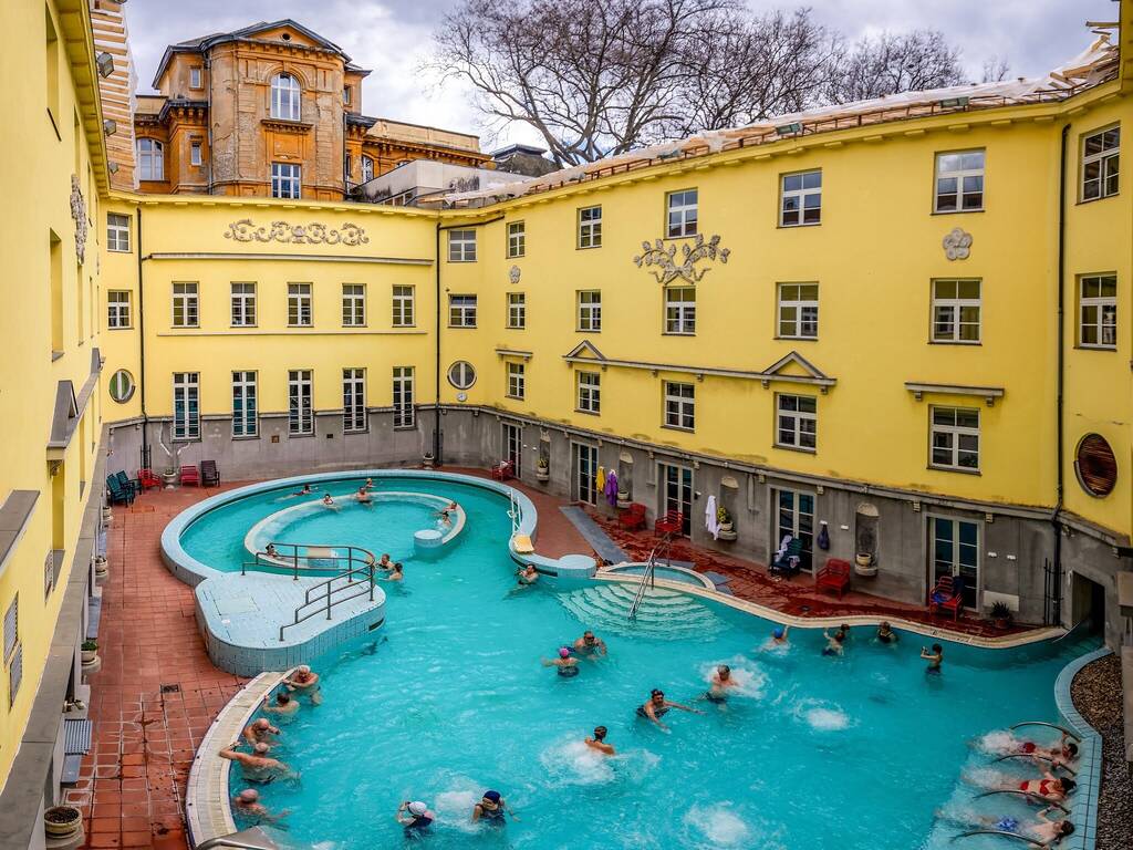 Budapest’s Best Thermal Baths: Iconic Spas And Local Favourites ...
