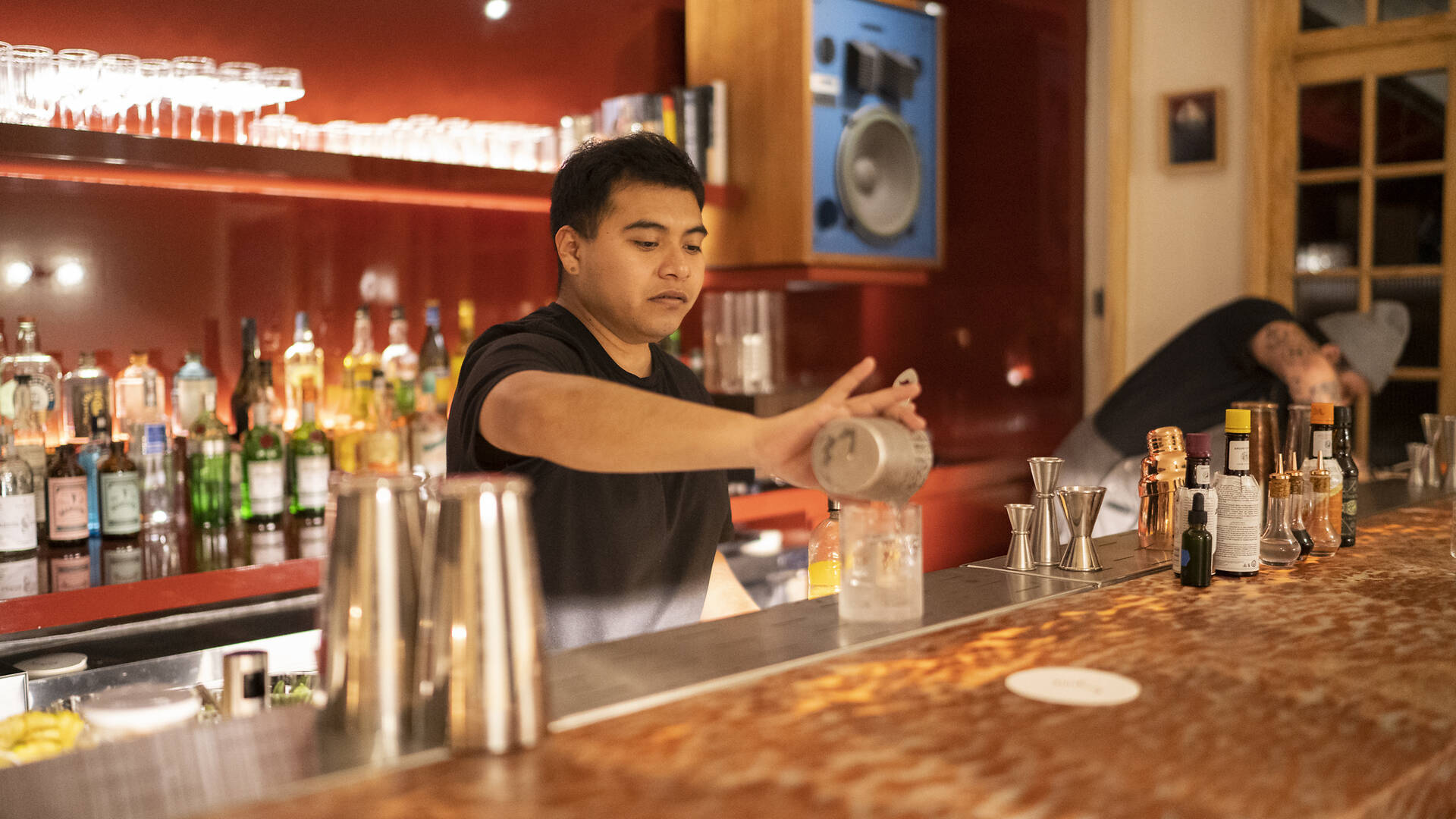 Shhh: el listening bar que debes conocer si la música es tu pasión