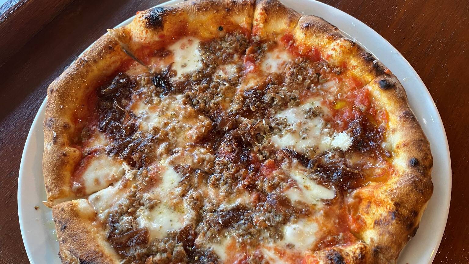 19 Best Pizzas In The World, According to Writers Who’ve Tasted Them All