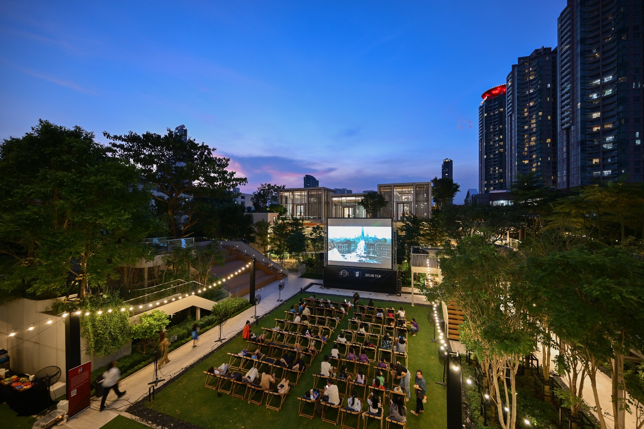 Hideout Film Night, An Outdoor Theatre Showing 12 Classic Films During ...
