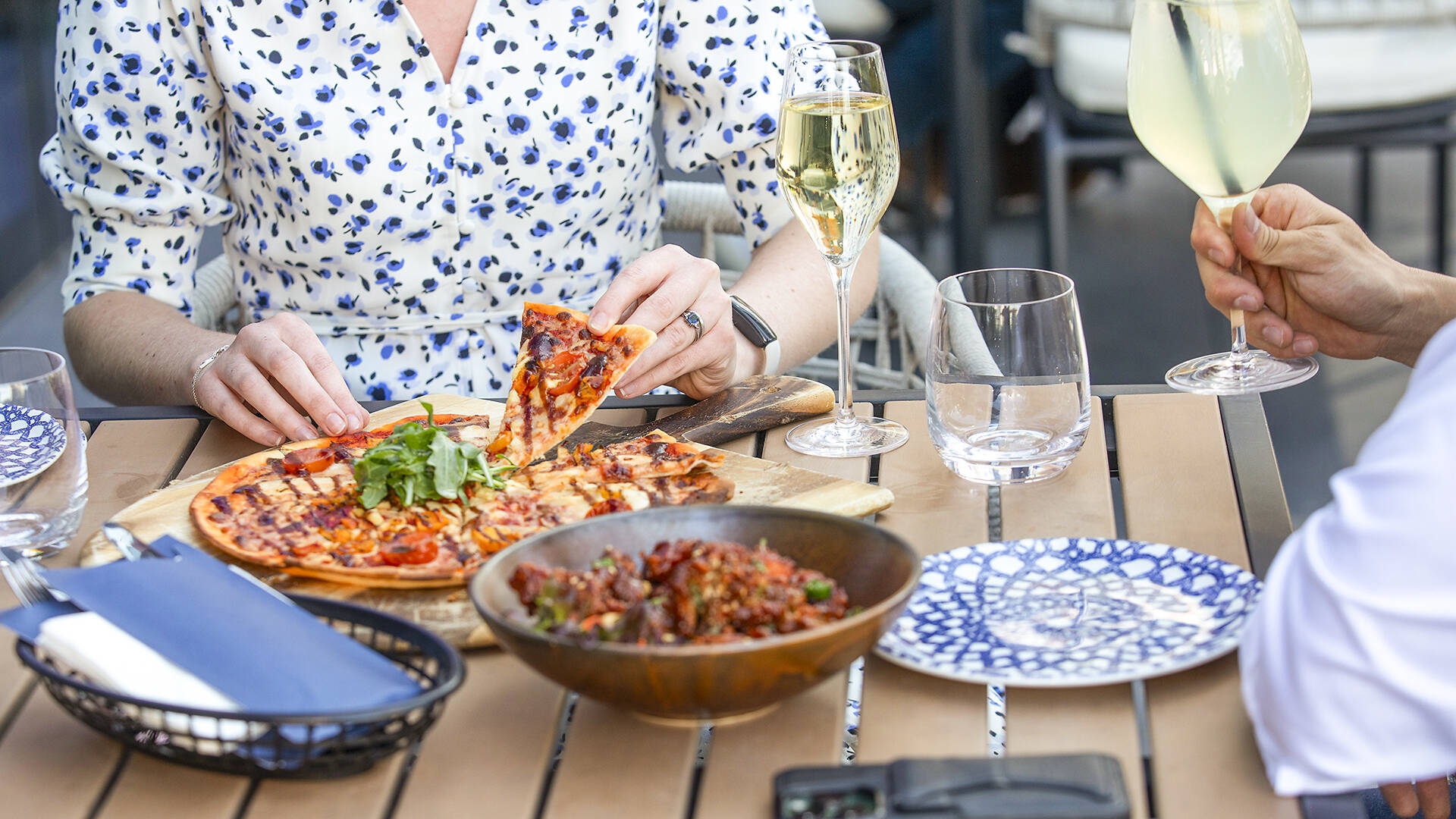 28 best happy hours in Melbourne | $5 wines and free snacks