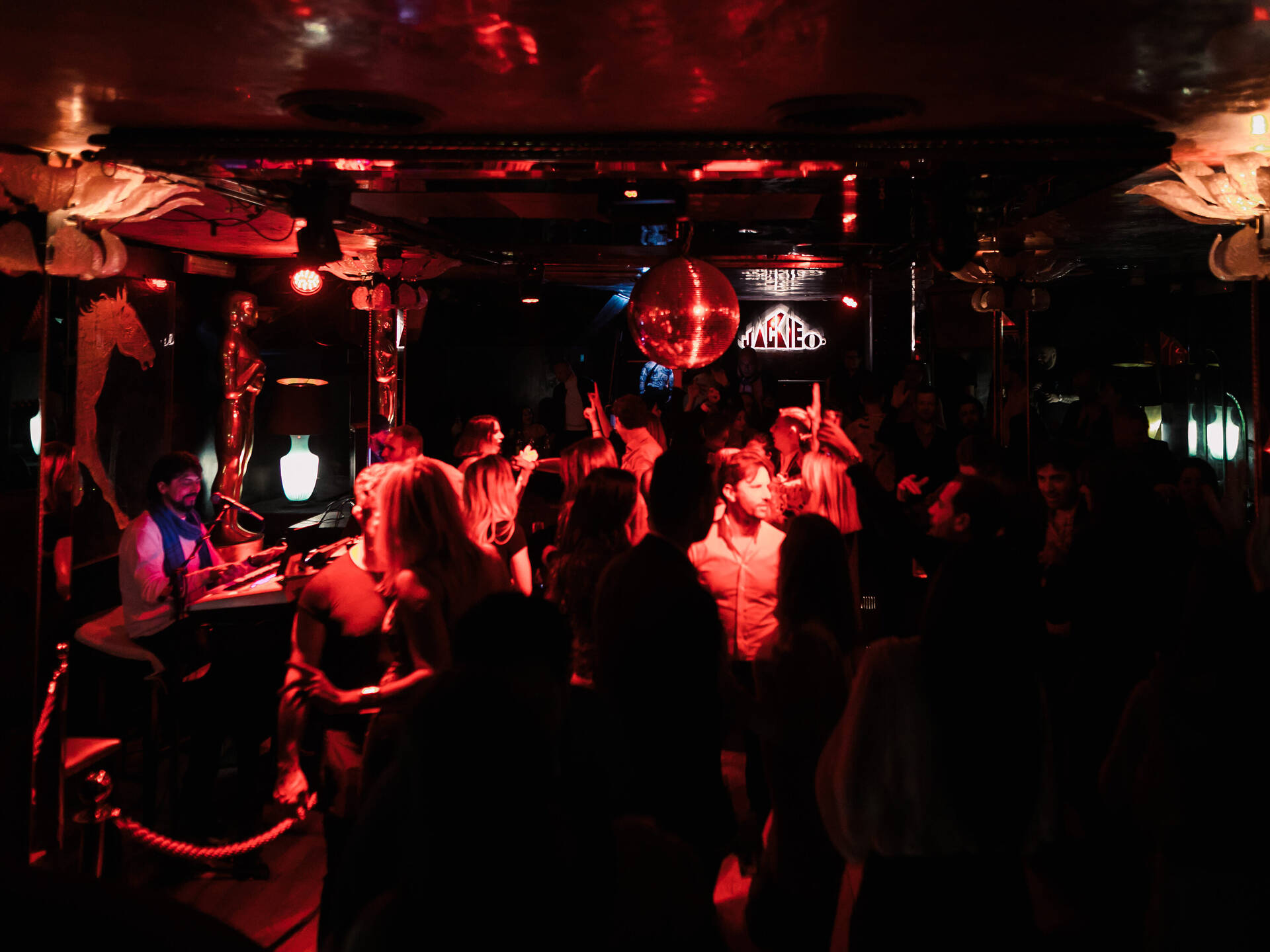 Best Clubs in Rome: Nightclubs for Dancing All Night
