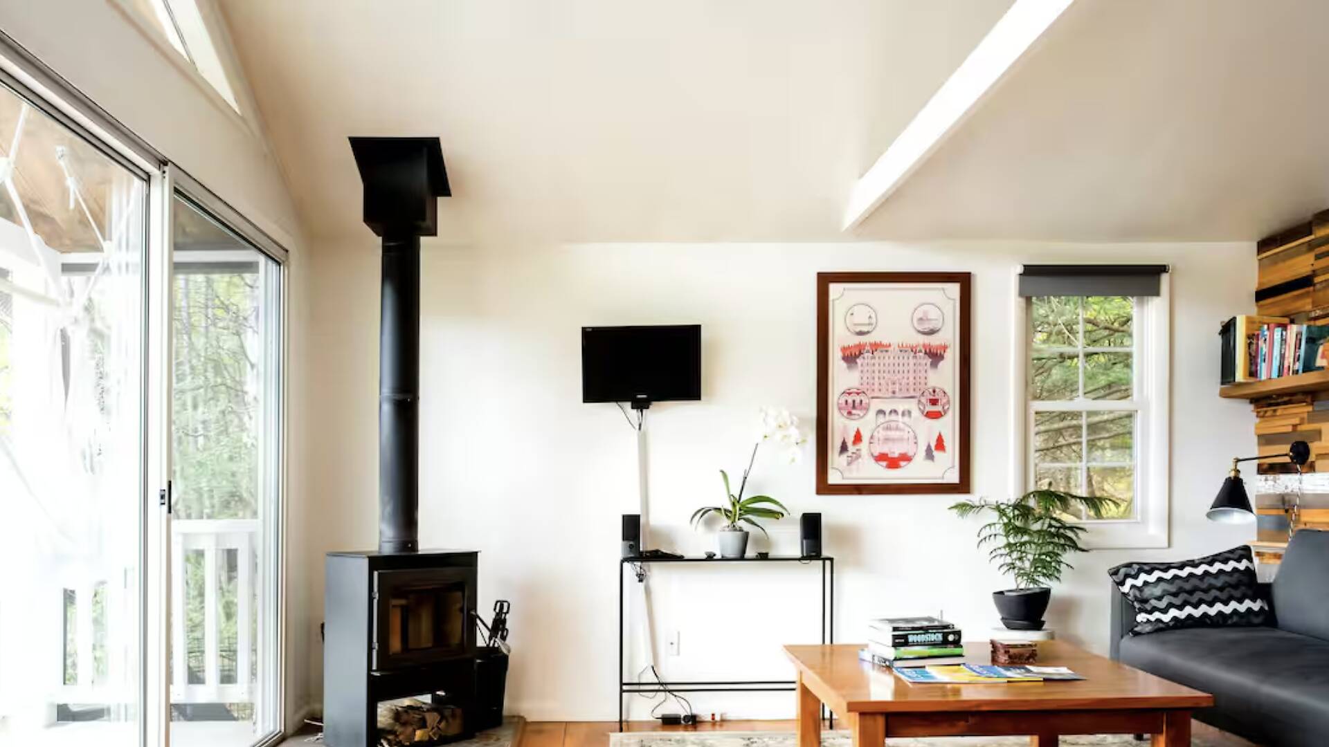 25 Coziest Airbnb Cabins near NYC | Perfect Getaway Inspo