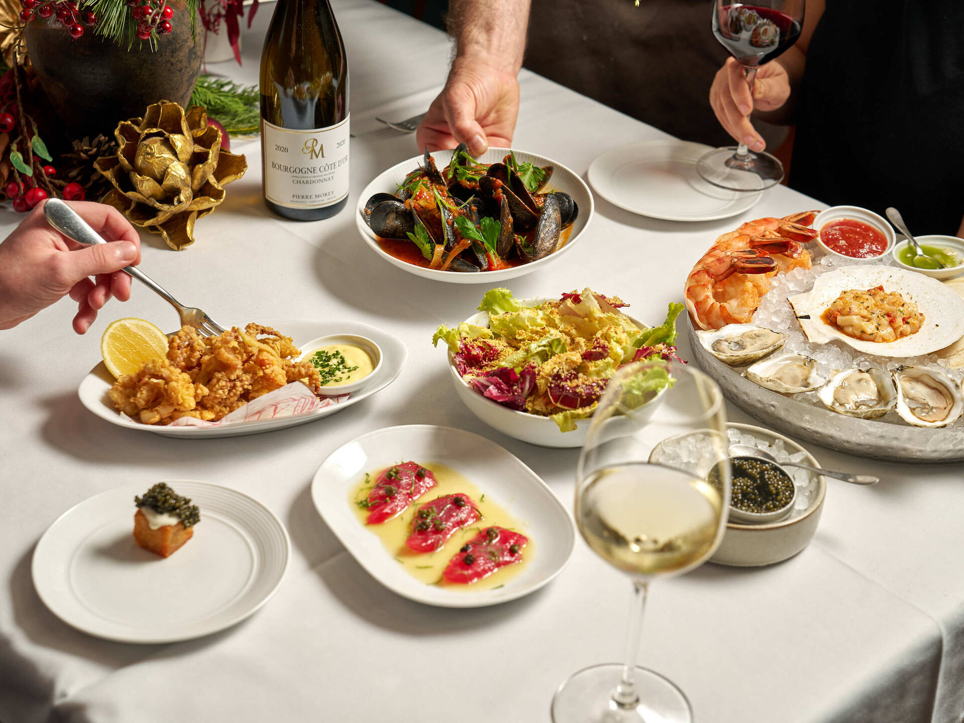 Christmas Dinner NYC: 20 Best Restaurants Open on Christmas Eve & Day