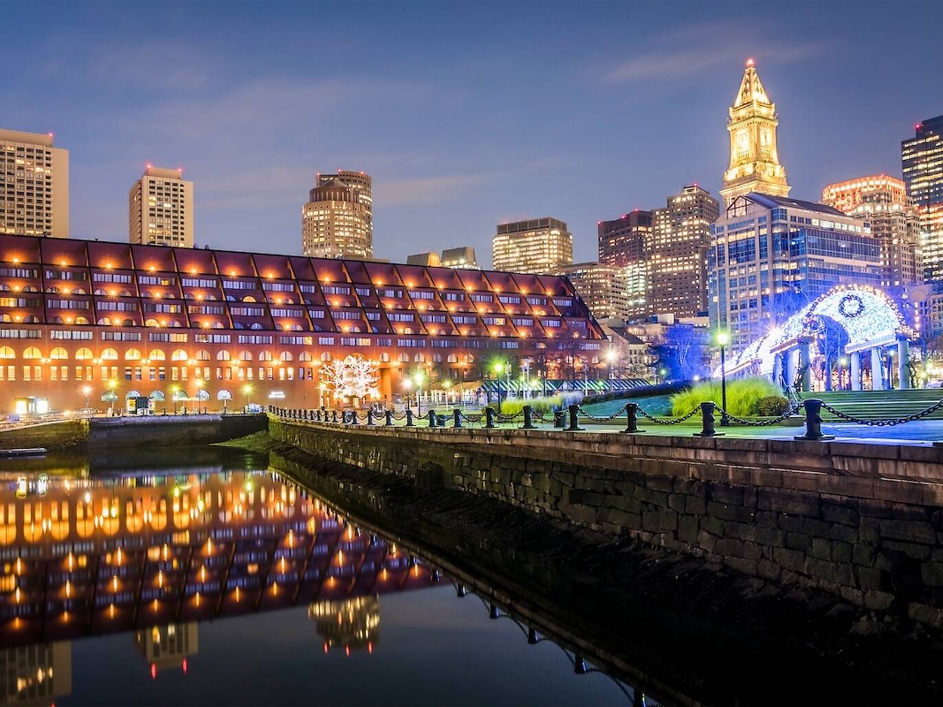 Where to See Boston Christmas Lights and Holiday Decorations 2024