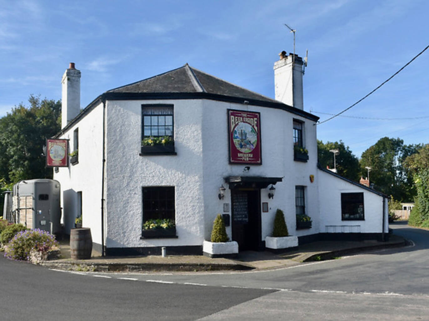 14 Fantastic Pubs and Bars in Exeter (By Someone Who Is From There)