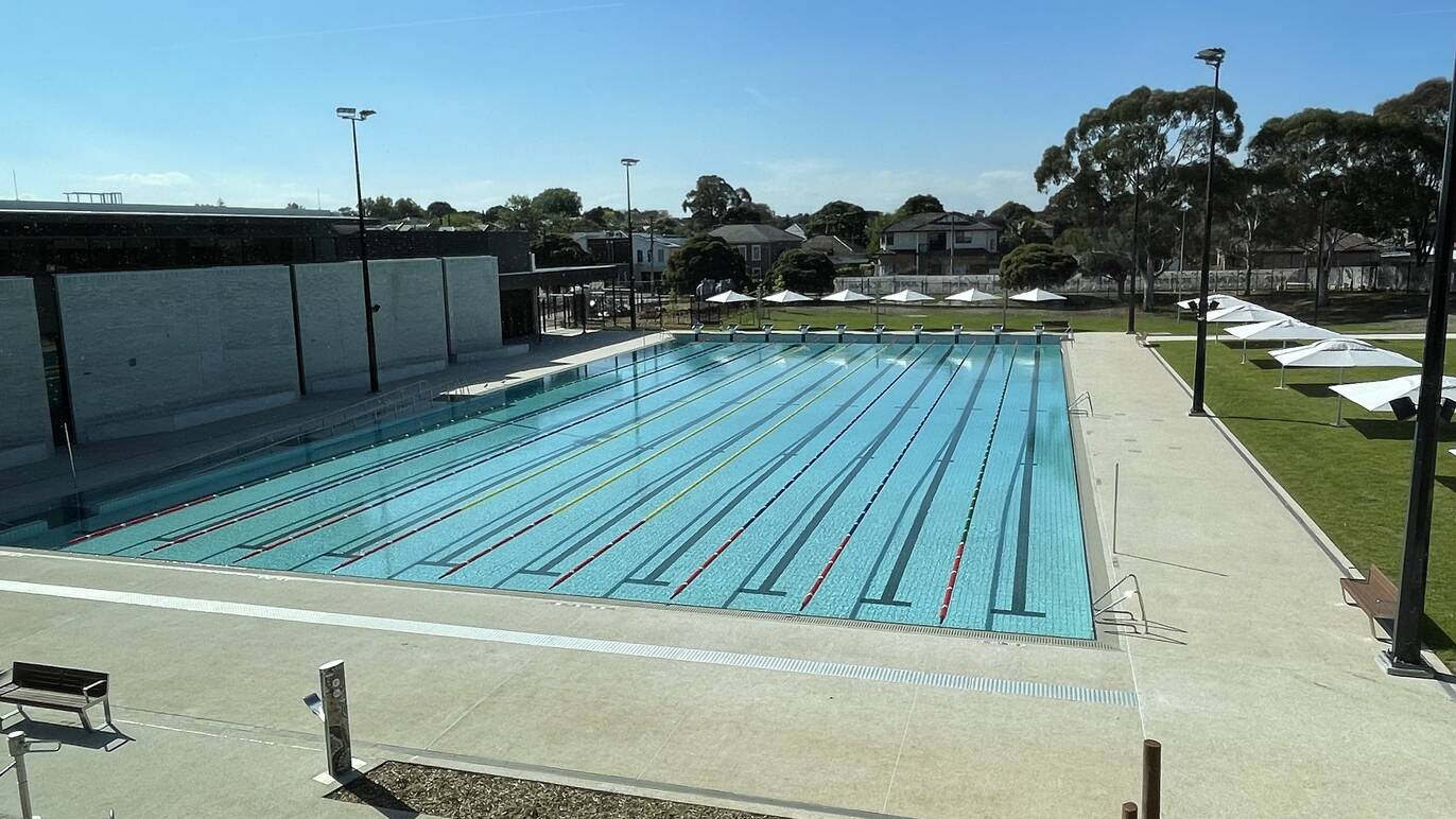 The 10 best outdoor pools in Melbourne | Sea baths in Melbourne
