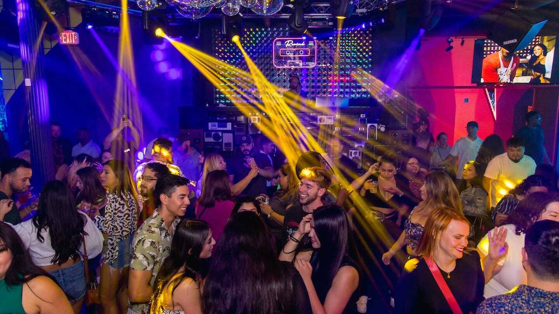 Be Kind & Rewind | Bars in Downtown, San Antonio