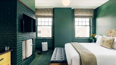 The 12 Best Hotels in Seattle for 2025