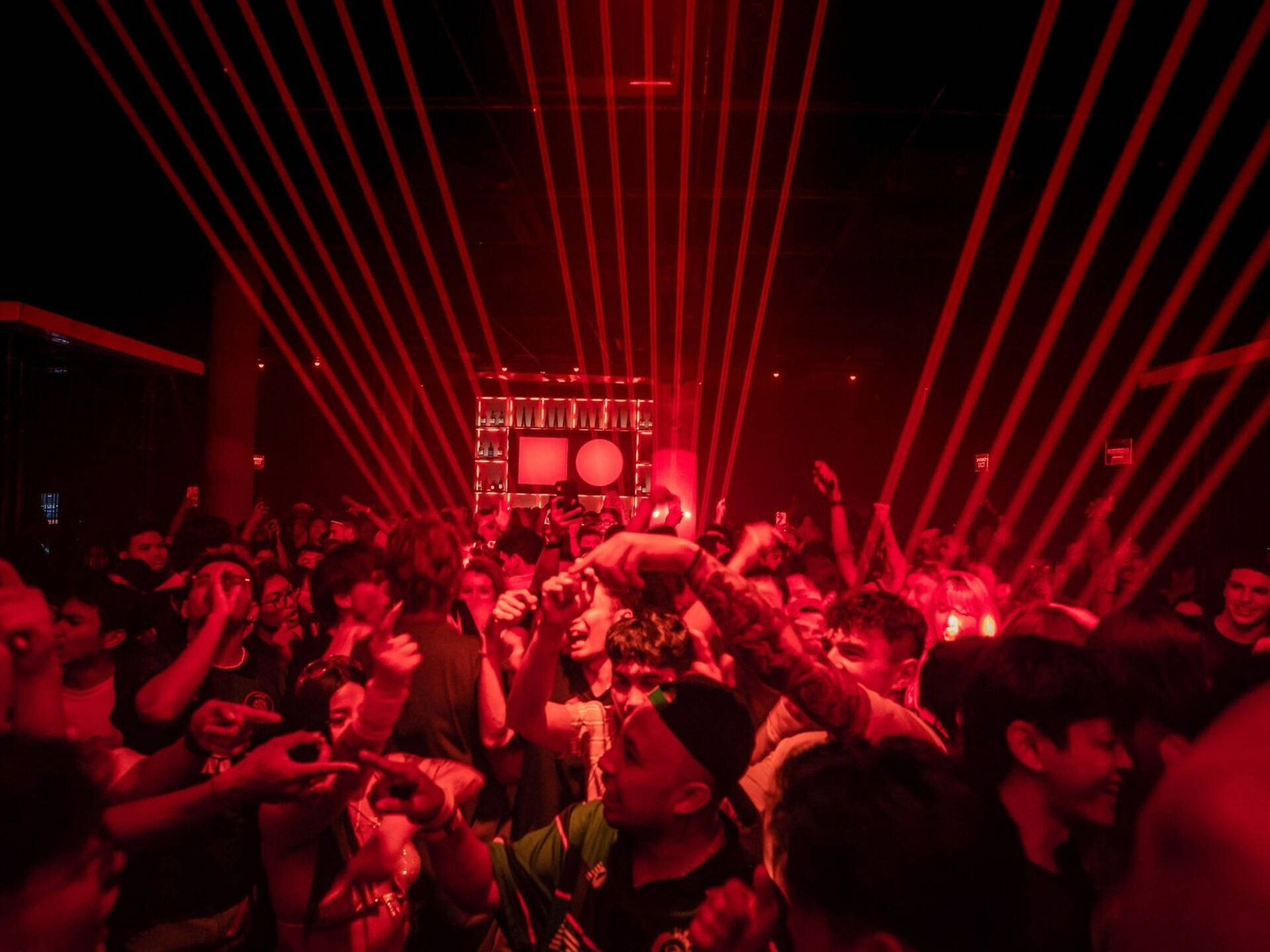 The Best Places to Party In Bali from Luxe Pool Clubs to Multi-Level ...