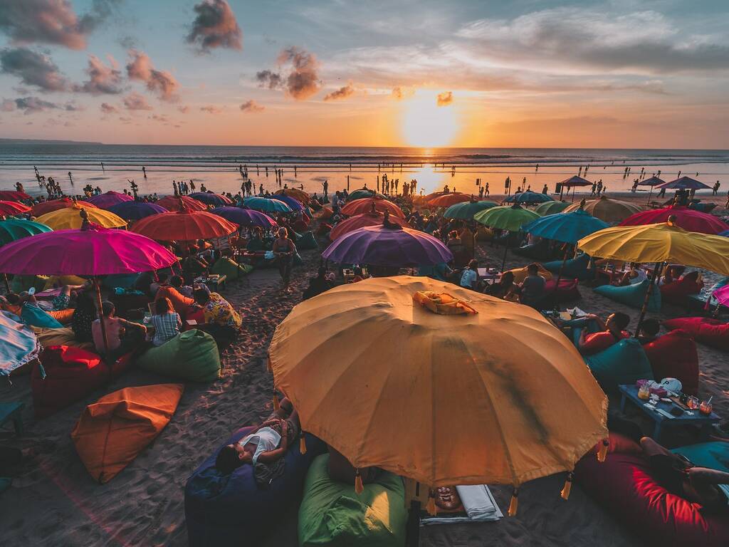 The Best Places to Party In Bali from Luxe Pool Clubs to Multi-Level ...