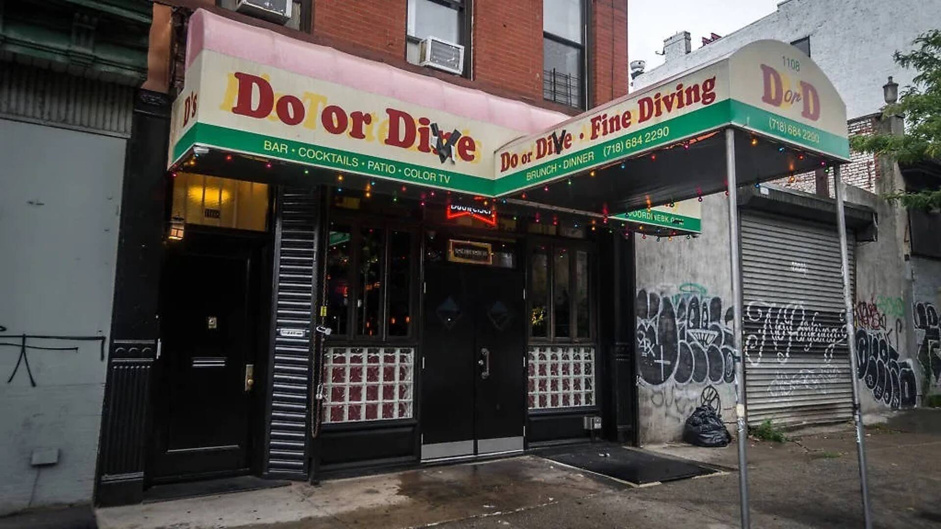 12 Cheap Bars in NYC To Try Tonight