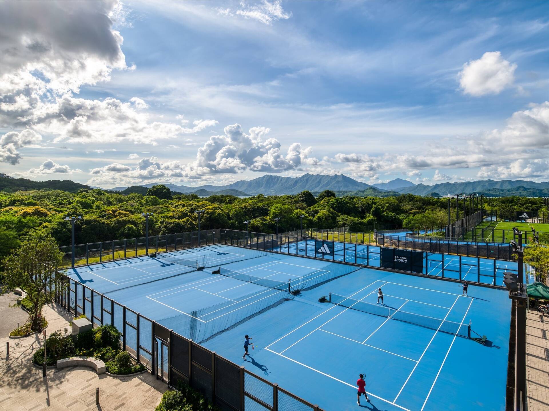 Go Park Sai Sha: Sports Facilities, Transport, Restaurants, and more